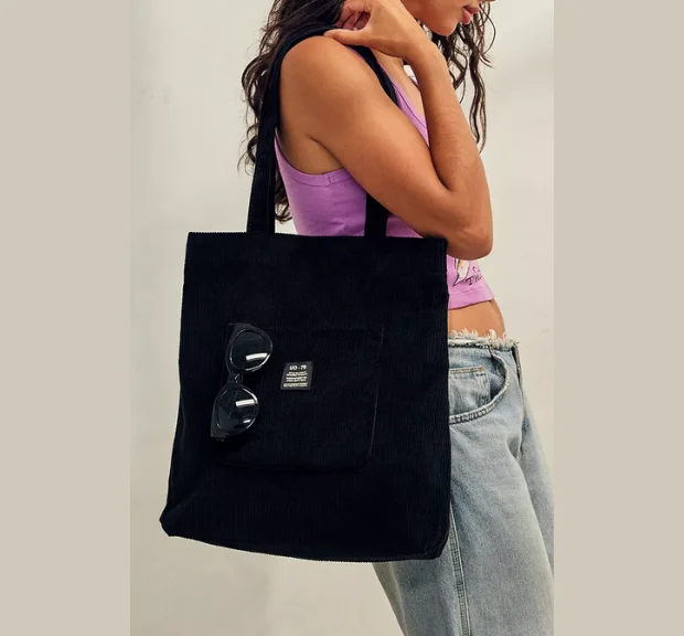 4 Best Urban Outfitters Tote Bag